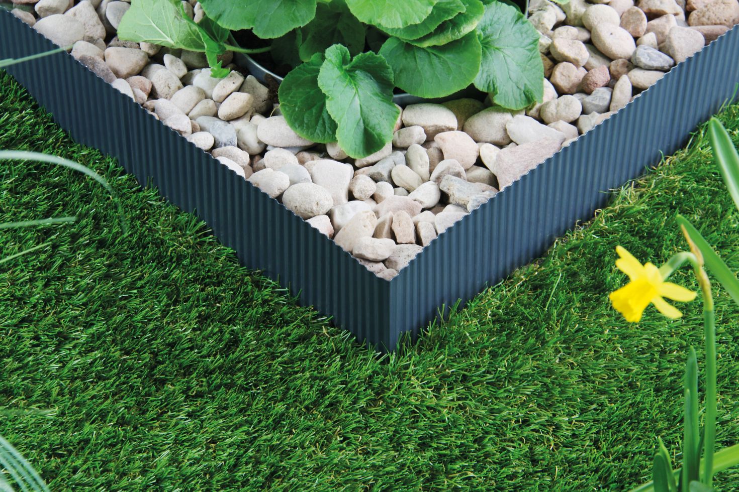 Bellissa Rasenkante kleine Welle anthrazit 500 x 14 cm kaufen | Globus ...